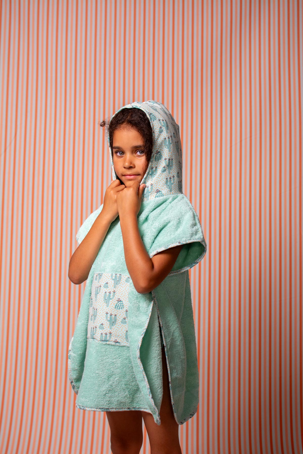 Koku Factory Poncho Jalisco – Stylish & Lightweight Cover-Up – birds-nbees